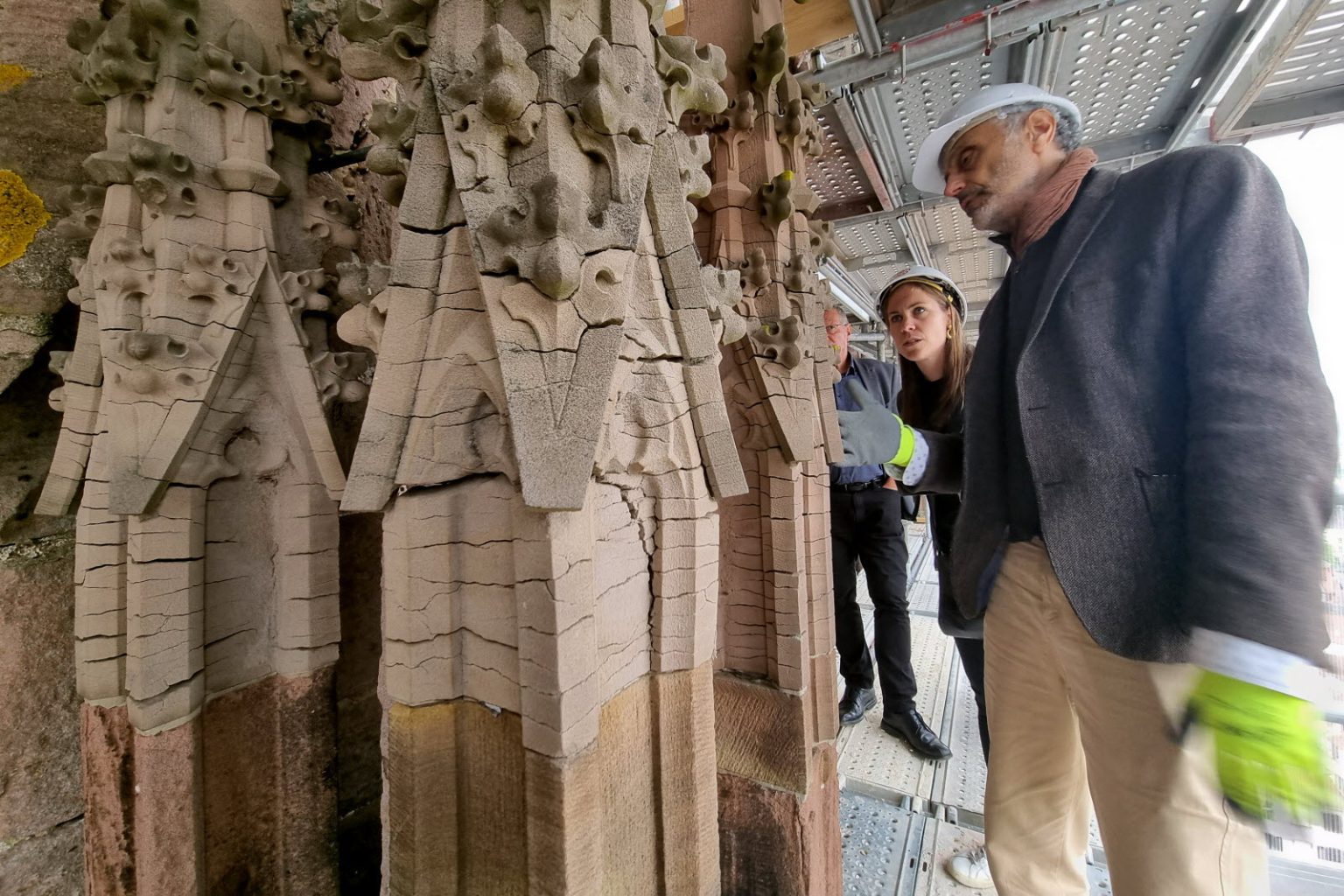 „Meseriile tradiționale în restaurarea monumentelor istorice ...